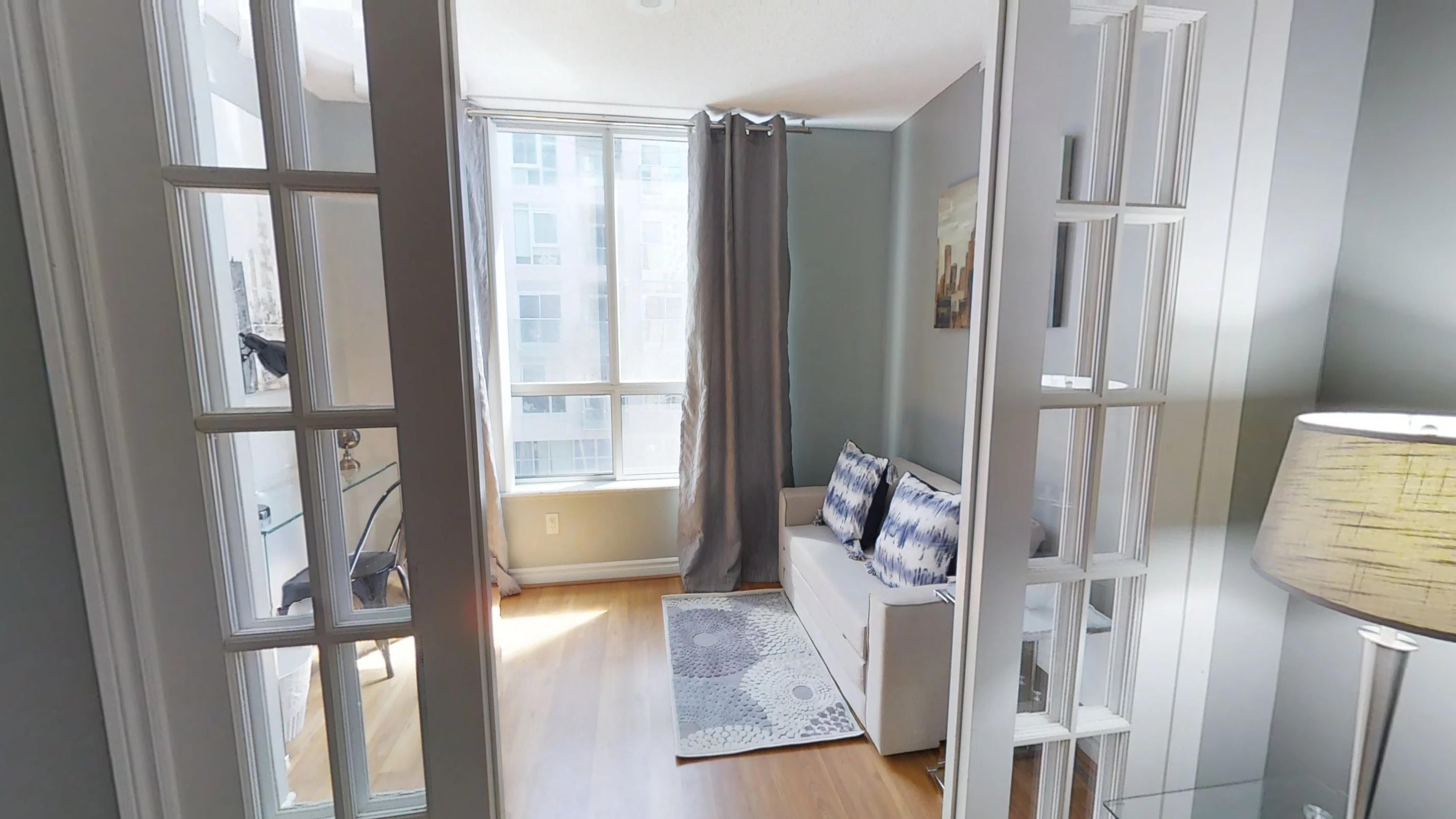 Qwest D - 1 Bedroom+Den Furnished Apartment For Rent Qwest D - 1 Bedroom+Den Furnished Apartment For Rent